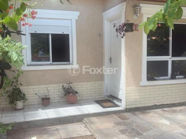 Casa em Condomínio, 2 dormitórios, 52.1 m², em Hípica