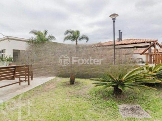 Casa em Condomínio, 2 dormitórios, 54.7 m², em Restinga