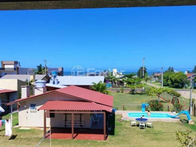 Casa em Condomínio, 2 dormitórios, 55.12 m², em Centro