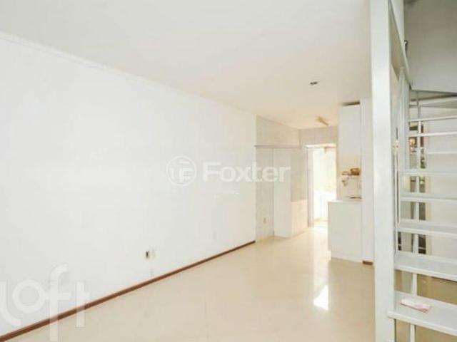 Casa em Condomínio, 2 dormitórios, 56.16 m², em Vila Nova