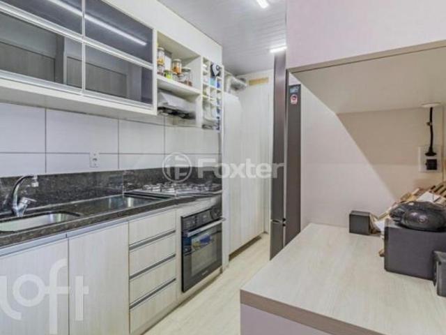 Casa em Condomínio, 2 dormitórios, 56 m², em Restinga