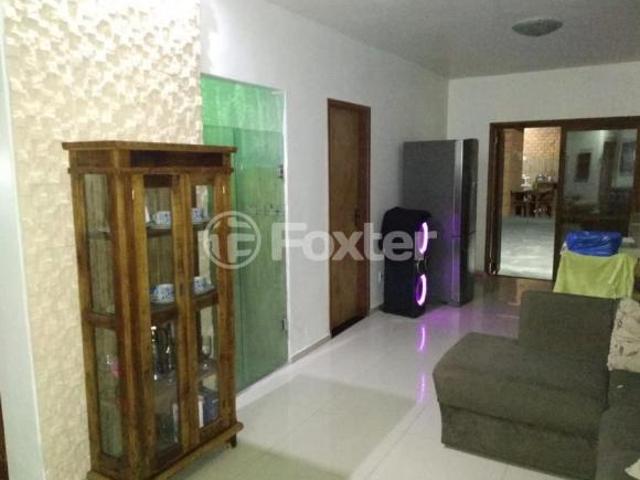 Casa em Condomínio, 2 dormitórios, 63 m², em Hípica