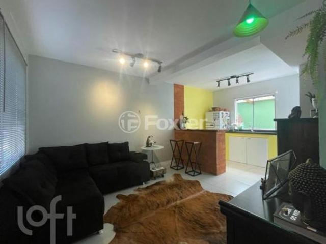 Casa em Condomínio, 2 dormitórios, 60.72 m², em Operário