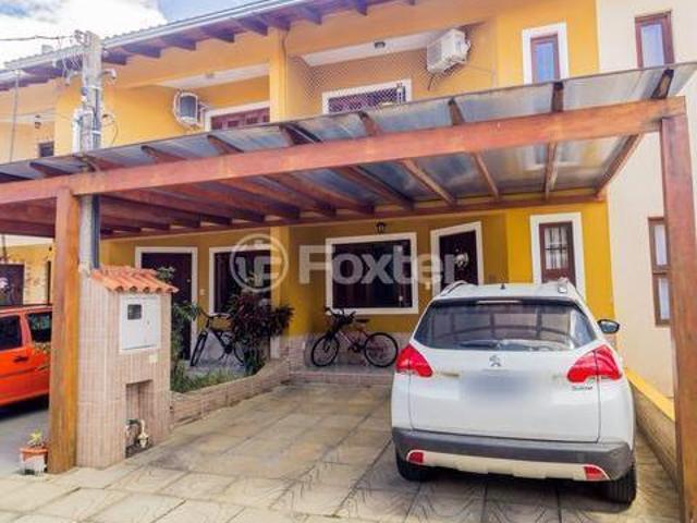 Casa em Condomínio, 2 dormitórios, 66.7 m², em Hípica