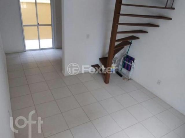 Casa em Condomínio, 2 dormitórios, 66.94 m², em Santa Tereza
