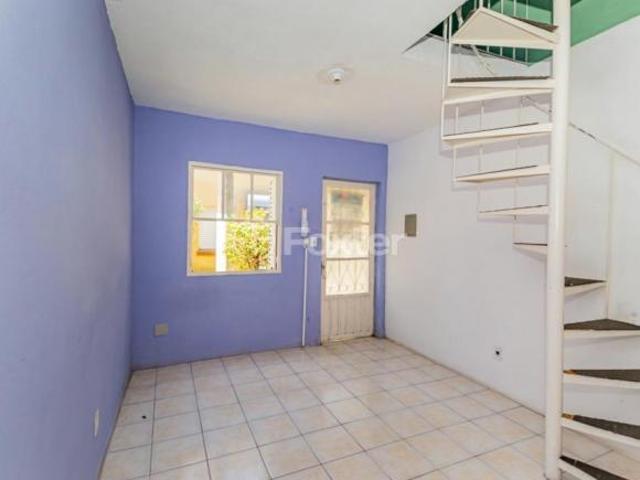 Casa em Condomínio, 2 dormitórios, 73 m², em Santo Antônio