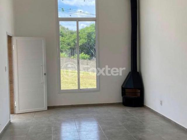 Casa em Condomínio, 2 dormitórios, 70 m², em Lomba do Pinheiro