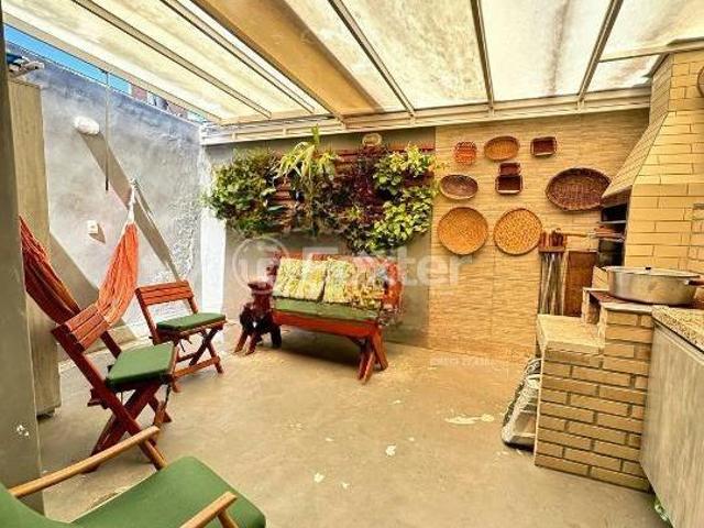 Casa em Condomínio, 2 dormitórios, 72.16 m², em Terra Nova