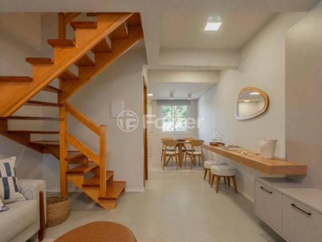 Casa em Condomínio, 2 dormitórios, 72 m², em Aberta dos Morros