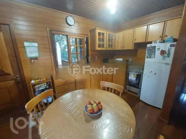 Casa em Condomínio, 2 dormitórios, 72 m², em Santa Terezinha