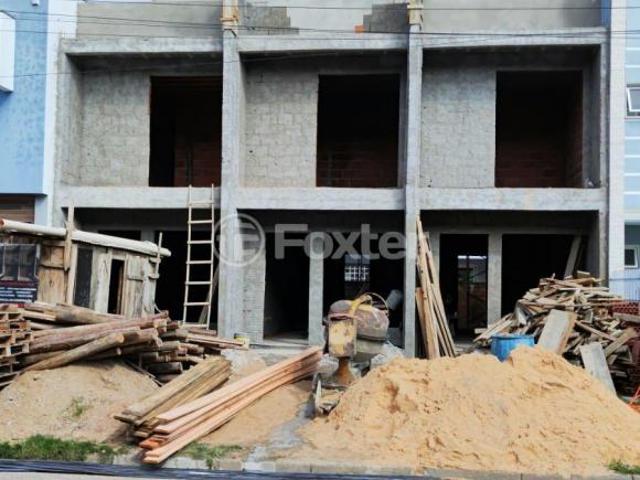 Casa em Condomínio, 2 dormitórios, 77 m², em Hípica