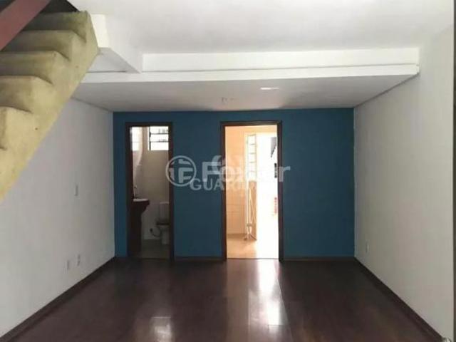 Casa em Condomínio, 2 dormitórios, 79.81 m², em Morro Santana