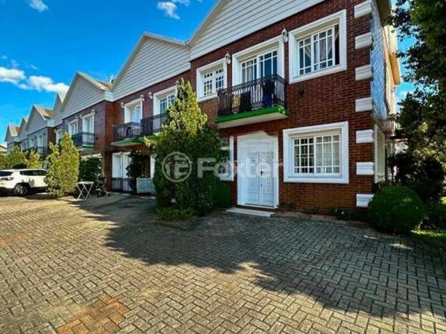 Casa em Condomínio, 2 dormitórios, 79.12 m², em Centro