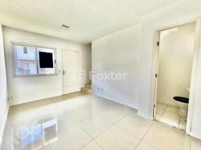 Casa em Condomínio, 2 dormitórios, 85.02 m², em Igara