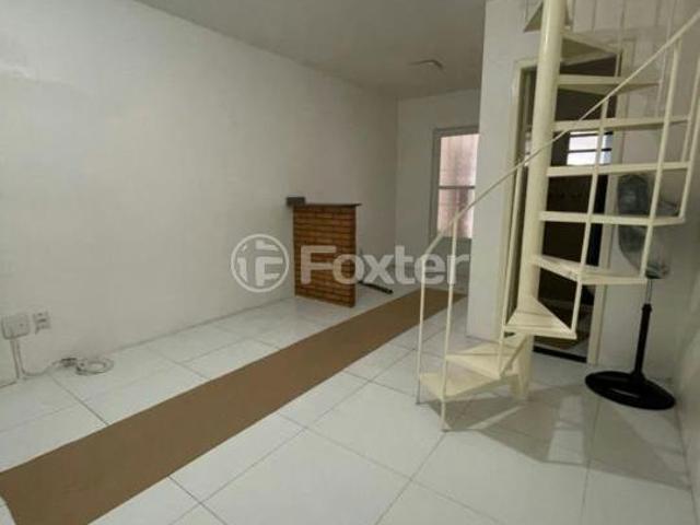 Casa em Condomínio, 2 dormitórios, 85 m², em Hípica