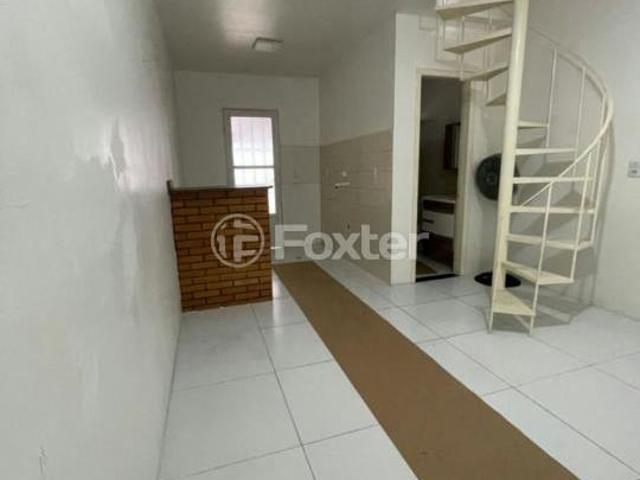 Casa em Condomínio, 2 dormitórios, 85 m², em Hípica