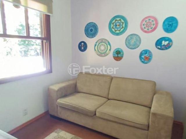 Casa em Condomínio, 2 dormitórios, 88.29 m², em Lomba do Pinheiro