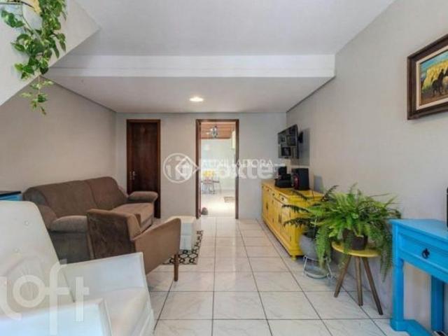 Casa em Condomínio, 2 dormitórios, 93 m², em Morro Santana