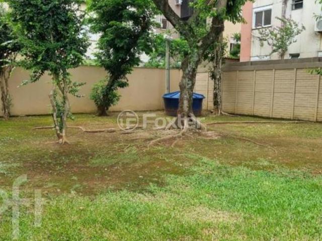 Casa em Condomínio, 2 dormitórios, 90 m², em Igara