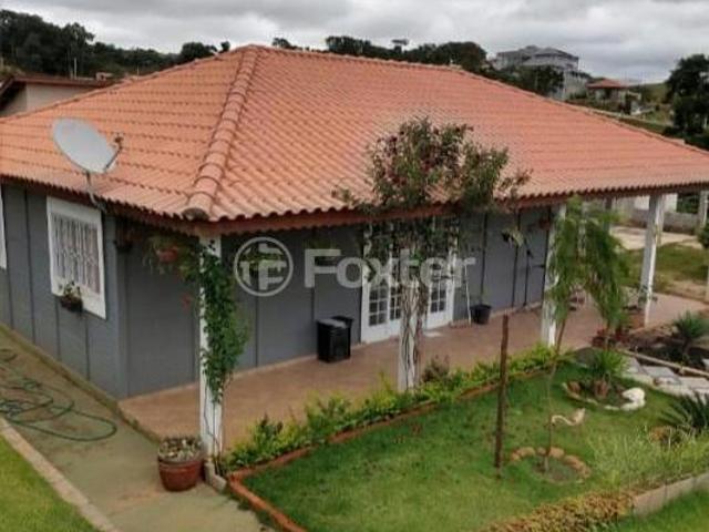 Casa em Condomínio, 2 dormitórios, 1000 m², em Centro