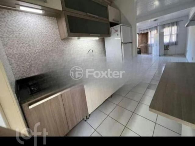 Casa em Condomínio, 2 dormitórios, 109 m², em Restinga