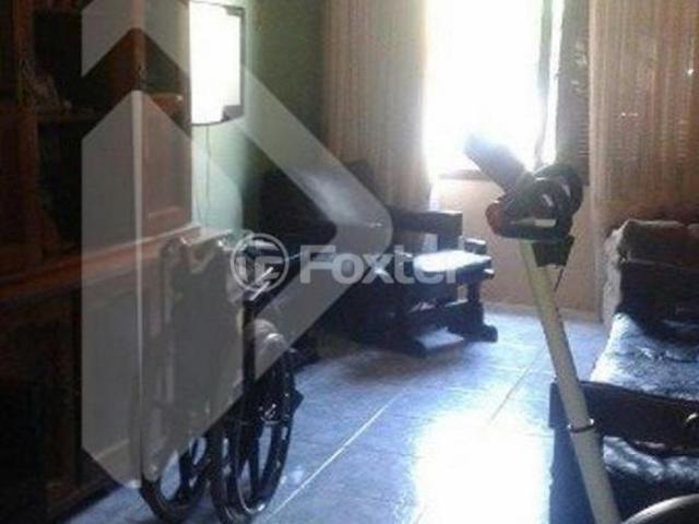 Casa em Condomínio, 2 dormitórios, 123 m², em Cavalhada