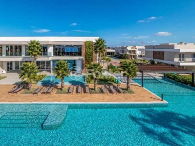 Casa em Condomínio, 2 dormitórios, 125 m², em Condado