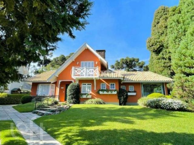 Casa em Condomínio, 2 dormitórios, 135 m², em Parque das Hortensias