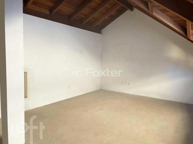 Casa em Condomínio, 2 dormitórios, 170 m², em Vila Jardim