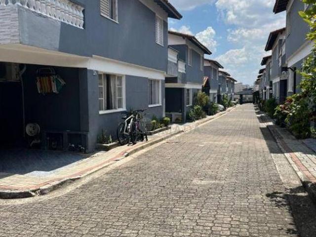 Casa em condomínio, 2 dormitórios, 1 vaga