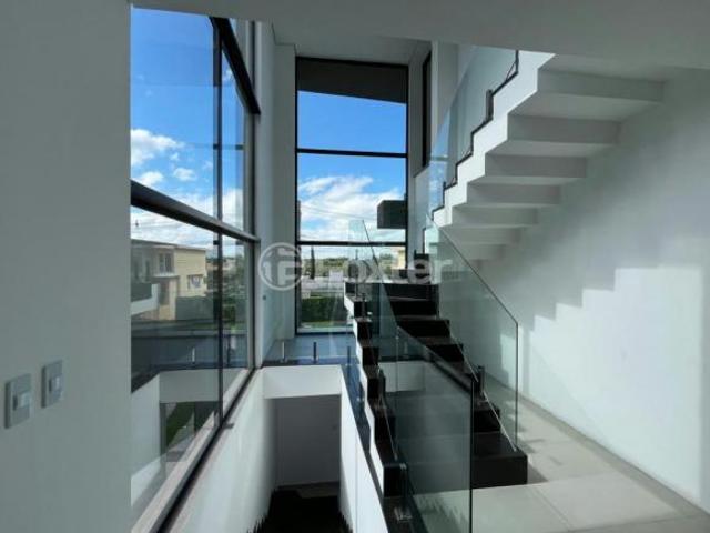 Casa em Condomínio, 2 dormitórios, 225 m², em São Lucas