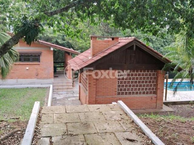 Casa em Condomínio, 2 dormitórios, 245.89 m², em Vila Morada Gaúcha