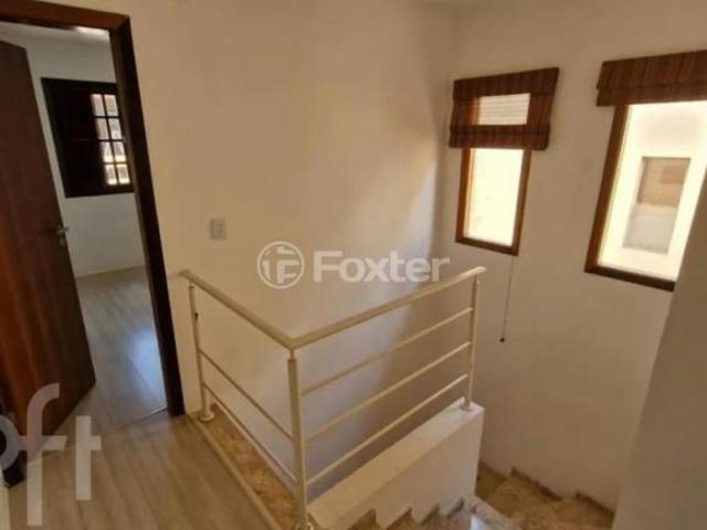 Casa em Condomínio, 2 dormitórios, 250 m², em Jardim Caiapiá