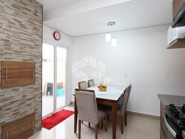 Casa em condomínio, 2 dormitórios, 2 suítes, 1 vaga escriturada