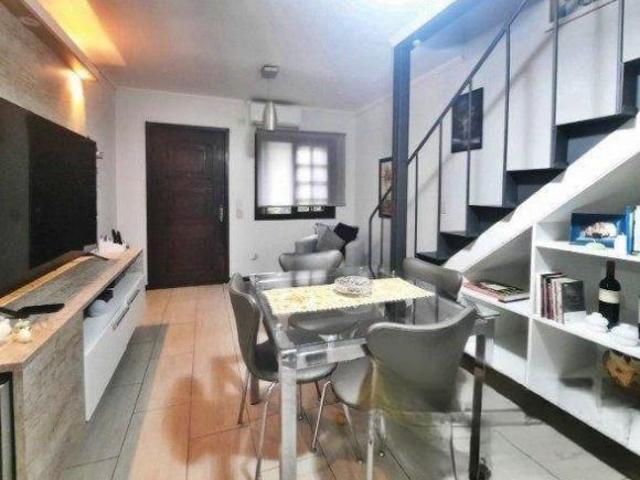 Casa em Condomínio 2 dormitórios no bairro Vila Nova