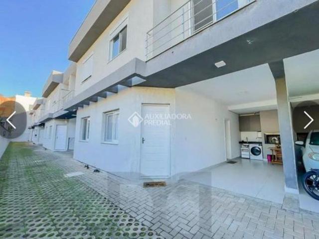 Casa em condomínio 2 quartos no Bairro Tristeza