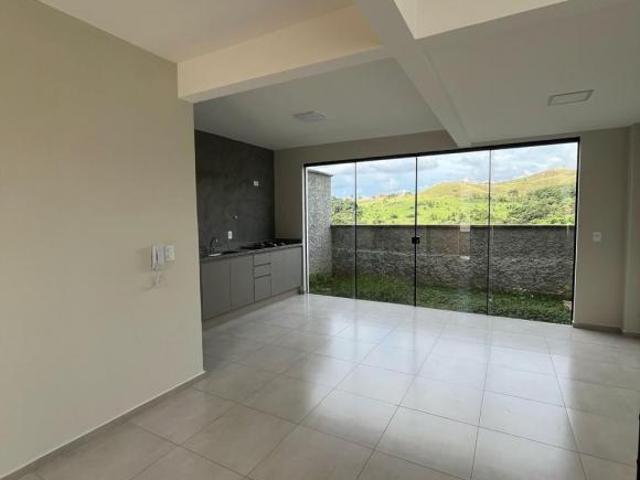Casa em Condomínio 2 quartos J Belvedere