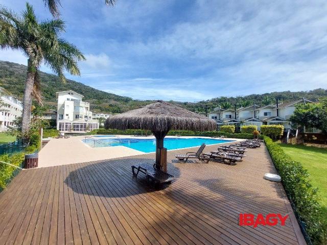 Casa em Condominio 2 Quartos Lagoa Da Conceição 170m²
