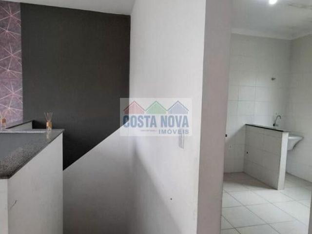 Casa em condomínio, 2 quartos, 1 banheiro. Bairro Samambaia em Praia Grande