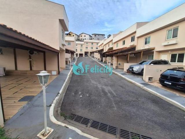 CASA EM CONDOMINIO, 2 quartos, 1 vaga, 81m2 na Av Santa Mônica