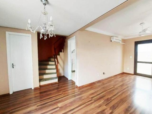 Casa em condomínio, 2 quartos, 1 vaga, bairro, 104m² Camaquã Porto Alegre