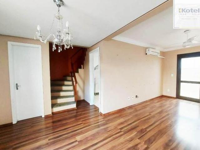 Casa em condomínio, 2 quartos, 1 vaga, bairro, 104m² Camaquã Porto Alegre