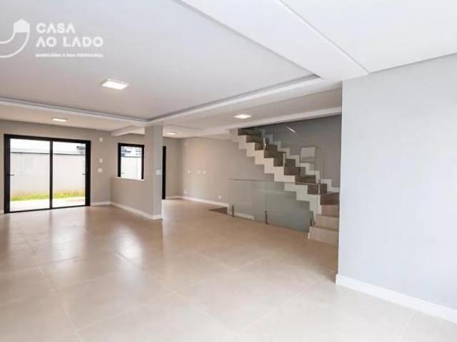 Casa em Condomínio 318m² com 03 quartos no Santa Cândida Curitiba/PR