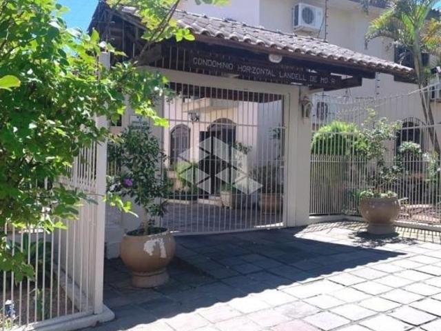 Casa em Condomínio