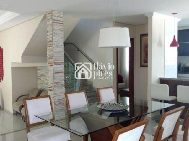 Casa em Condomínio