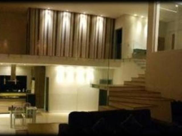CASA EM CONDOMINIO 356,00 M² 3 SUITES 2 VAGAS A VENDA EM ITU