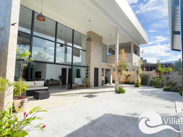 CASA EM CONDOMÍNIO | 350M2 | 4 DORMITÓRIOS