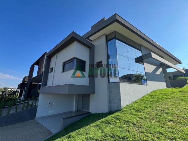 Casa em Condomínio
