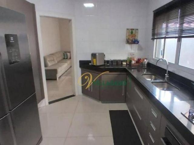 CASA EM CONDOMINIO