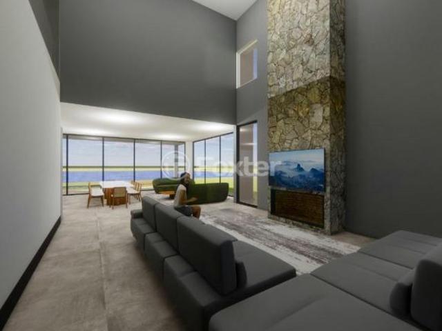 Casa em Condomínio, 450 m², em Centro